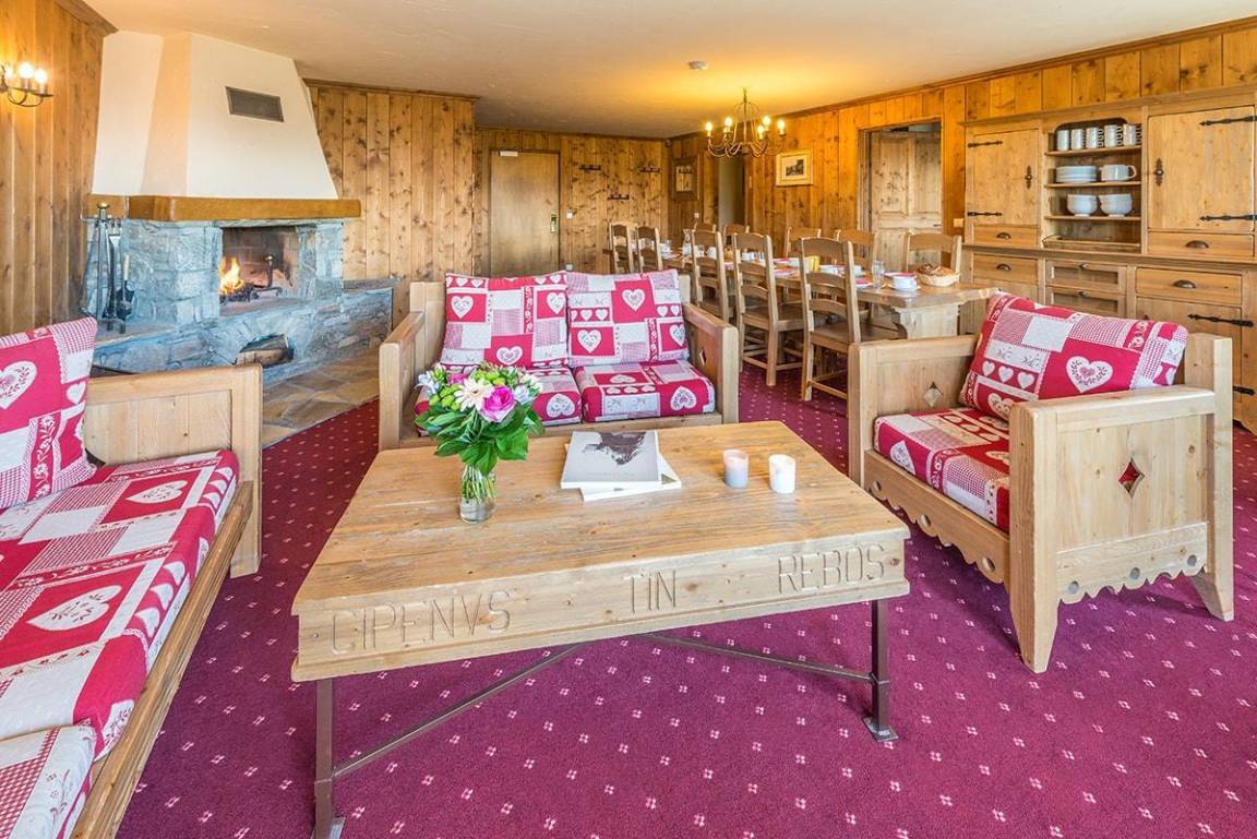 130 M² Apartment ∙ 5 Bedrooms ∙ 12 Guests - La Thuile