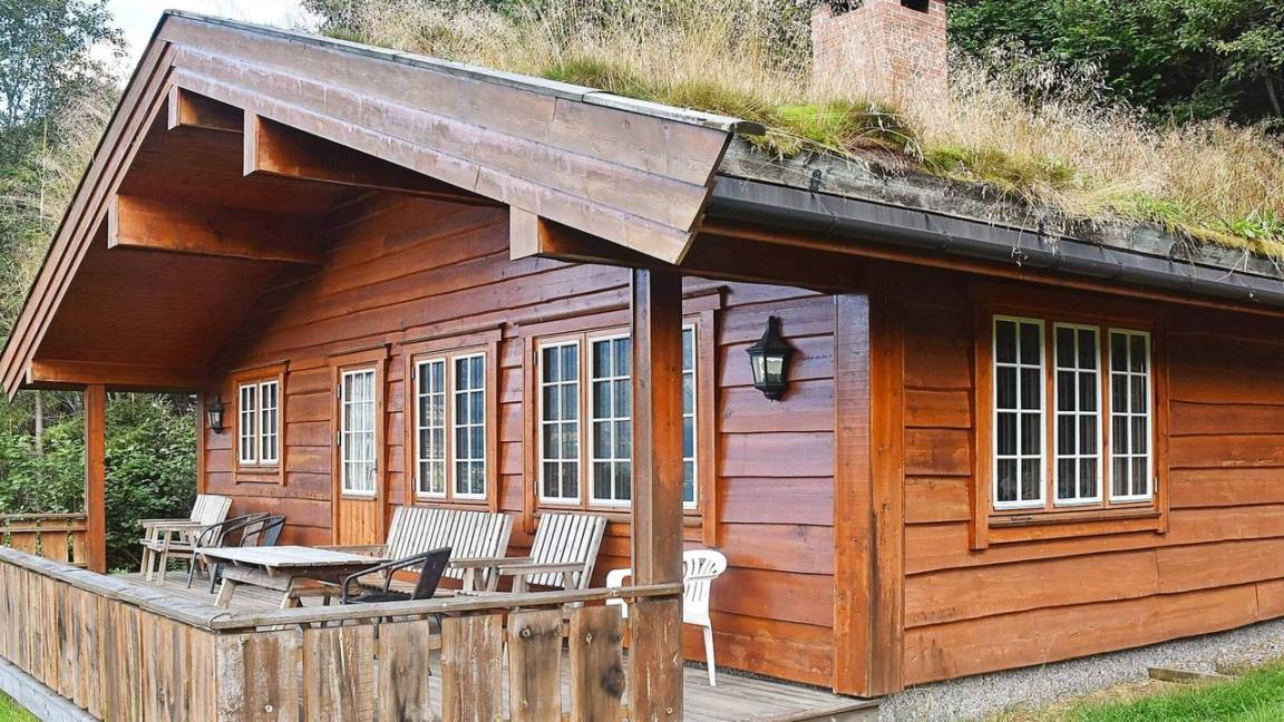 65 M² House ∙ 3 Bedrooms ∙ 6 Guests - Loen