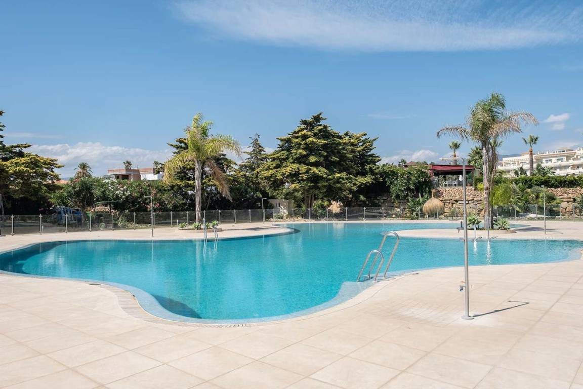 80 M² Appartement ∙ 2 Chambres ∙ 4 Personnes - Fuengirola