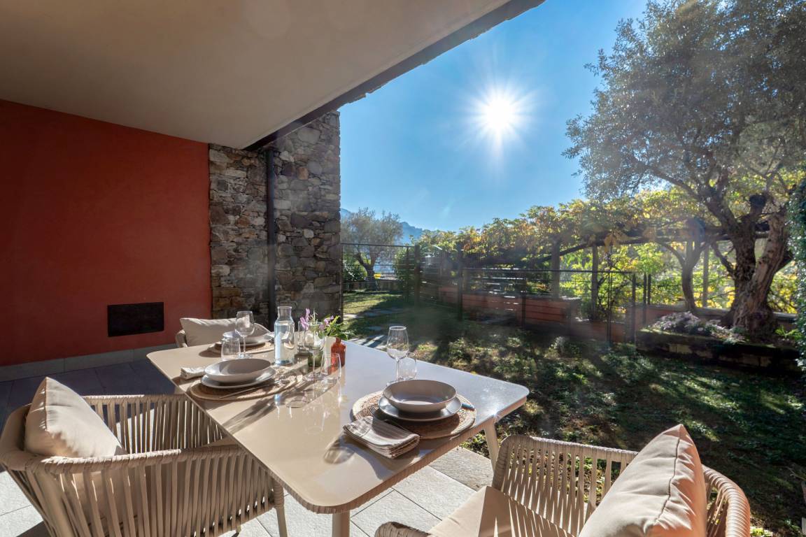 55 M² Huoneisto ∙ 1 Makuuhuone ∙ 4 Vierasta - Menaggio