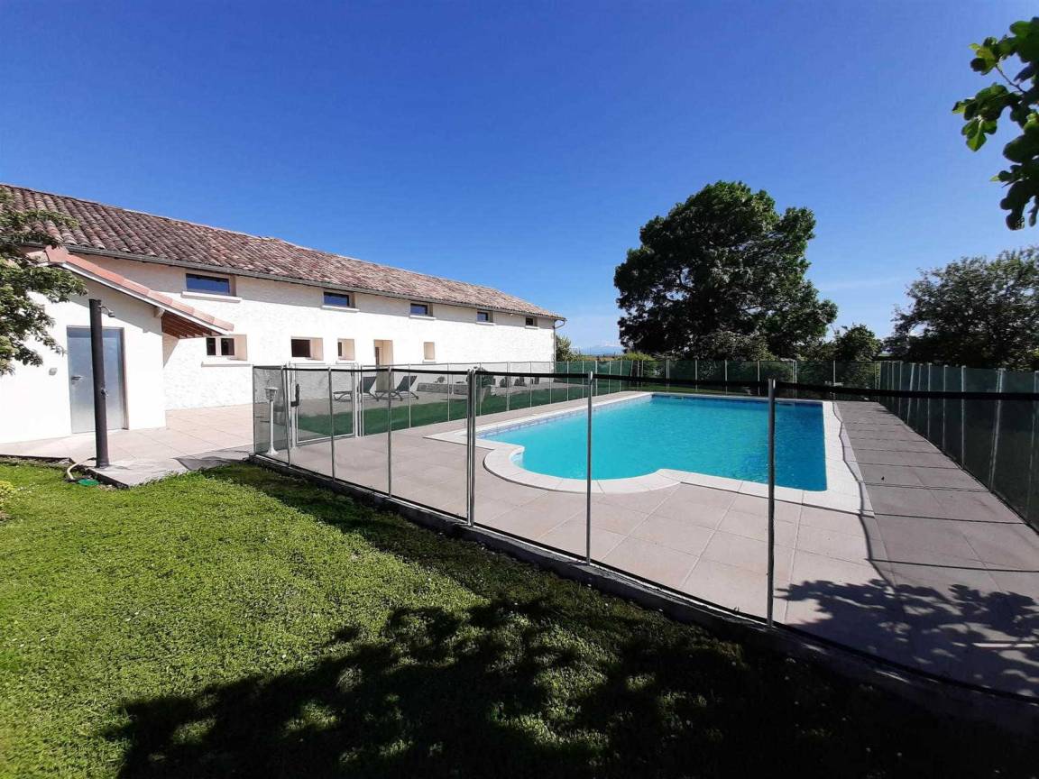 260 M² Gîte ∙ 5 Chambres ∙ 11 Personnes - Occitanie