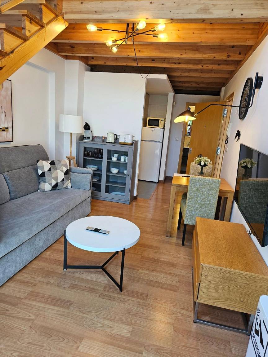 39 M² Apartment ∙ 1 Bedroom ∙ 4 Guests - Santiago de Compostela