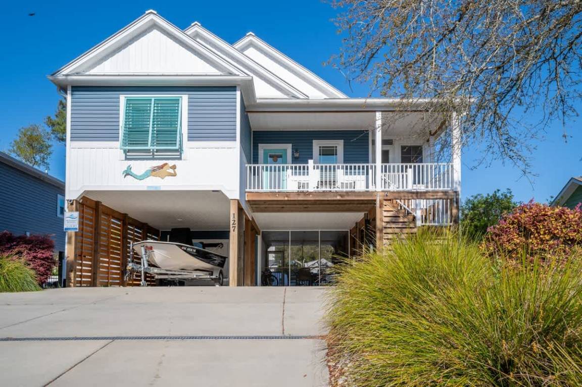 137 M² House ∙ 3 Bedrooms ∙ 9 Guests - Oak Island, NC