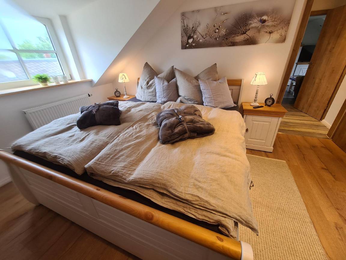 55 M² Ferienwohnung ∙ 1 Schlafzimmer ∙ 4 Gäste - Kirchenlamitz