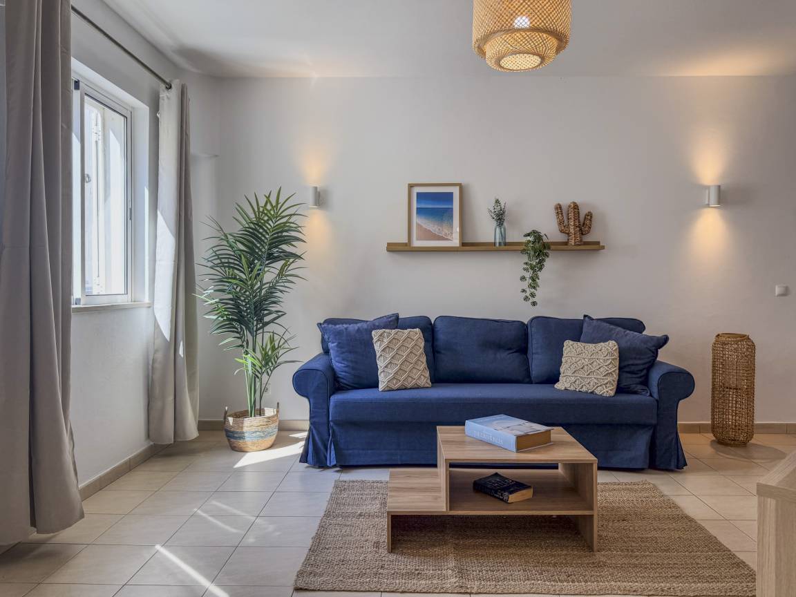 84 M² Talo ∙ 2 Makuuhuonetta ∙ 6 Vierasta - Albufeira