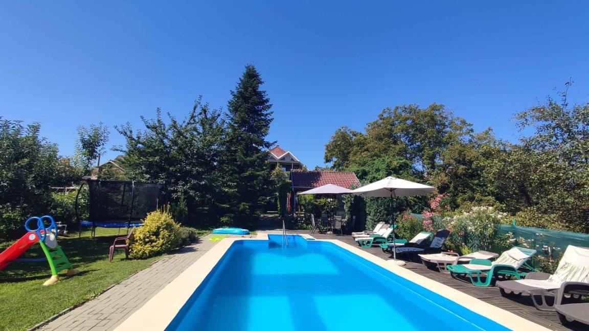 70 M² Apartamento ∙ 2 Quartos ∙ 6 Hóspedes - Balatonföldvár