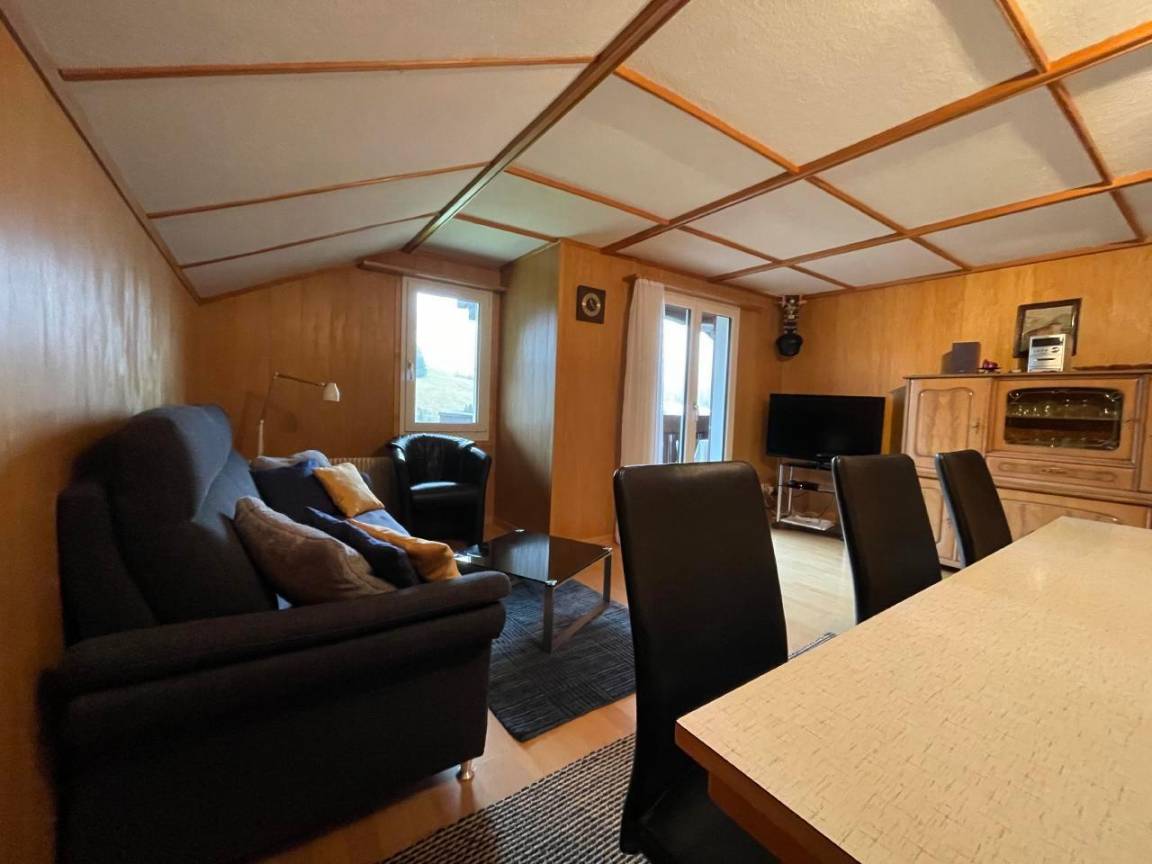 100 M² Ferienhaus ∙ 3 Schlafzimmer ∙ 6 Gäste - Brienz