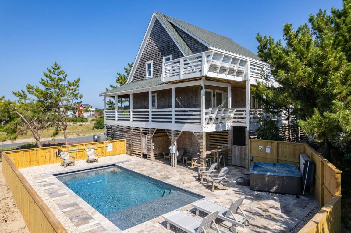 Apartment ∙ 6 Bedrooms ∙ 10 Guests - Corolla, NC