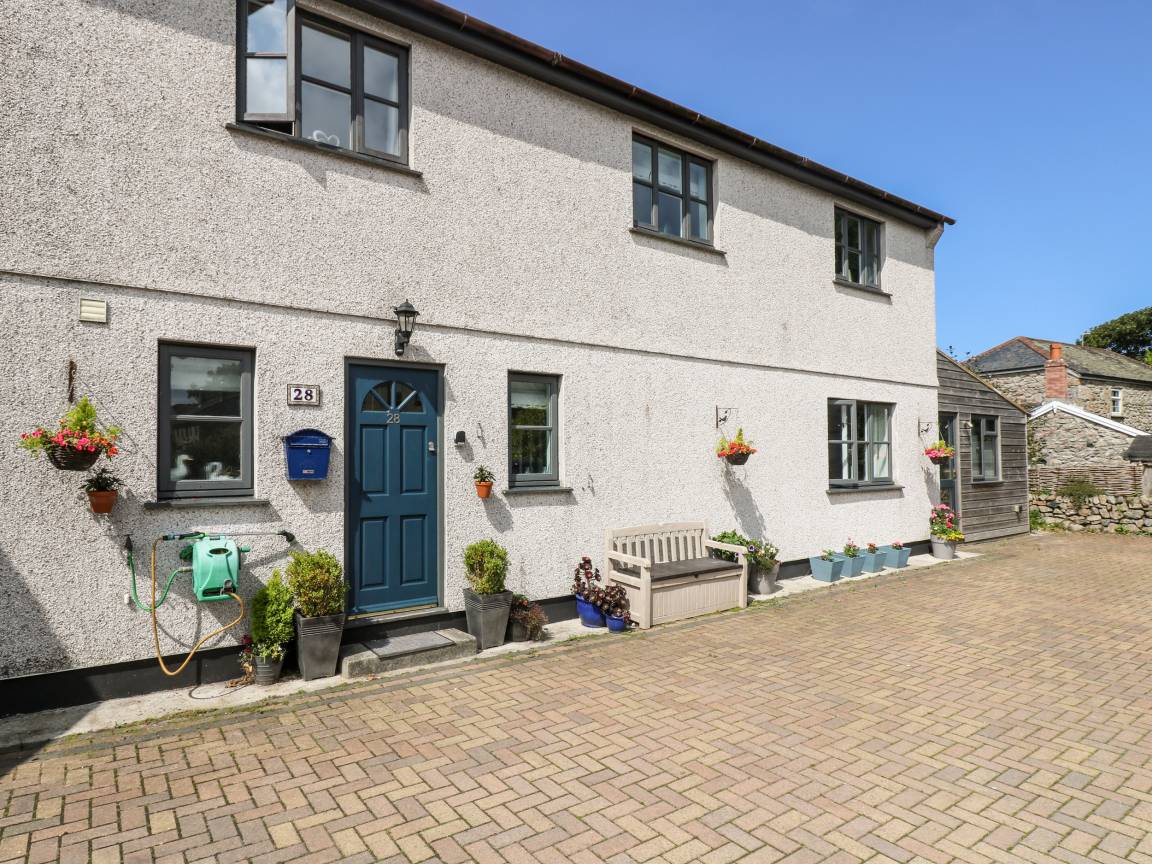 Cottage ∙ 4 Bedrooms ∙ 8 Guests - Sennen