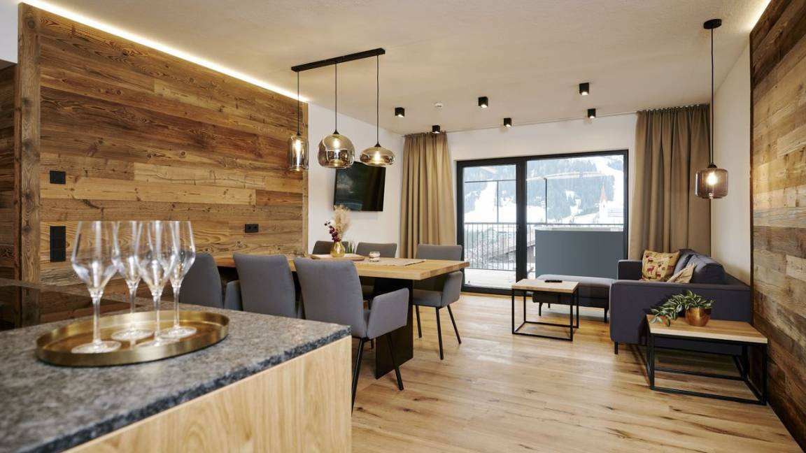 104 M² Apartamento ∙ 2 Habitaciones ∙ 6 Huéspedes - Reutte