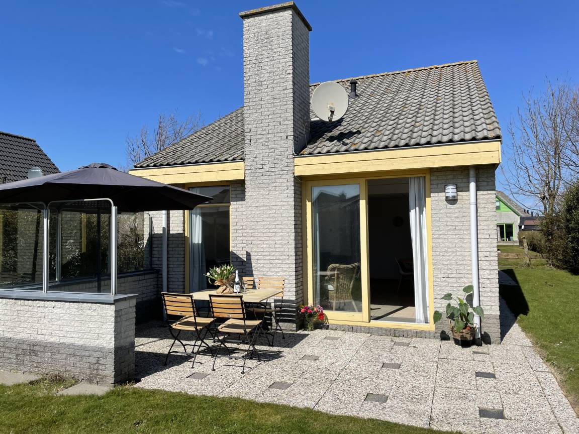 Bungalow ∙ 2 Schlafzimmer ∙ 4 Gäste - Julianadorp