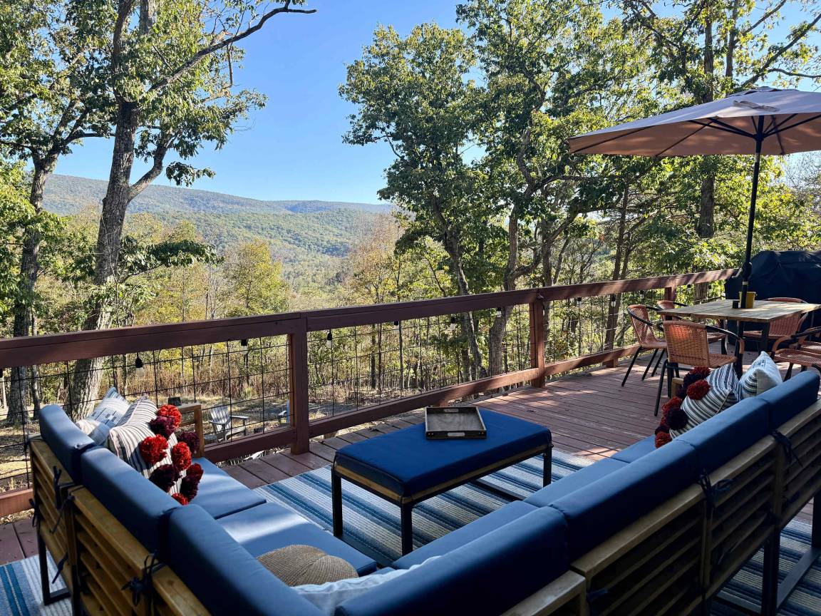 183 M² Chalet ∙ 3 Bedrooms ∙ 9 Guests - West Virginia