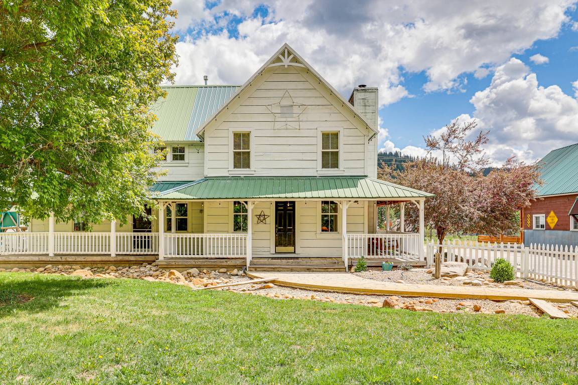 278 M² House ∙ 4 Bedrooms ∙ 14 Guests - Garden Valley, ID
