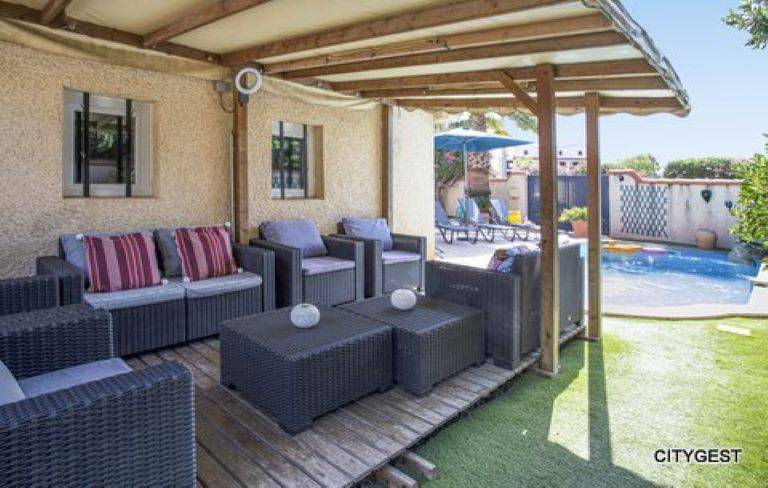 110 M² Villa ∙ 4 Chambres ∙ 8 Personnes - Le Barcarès
