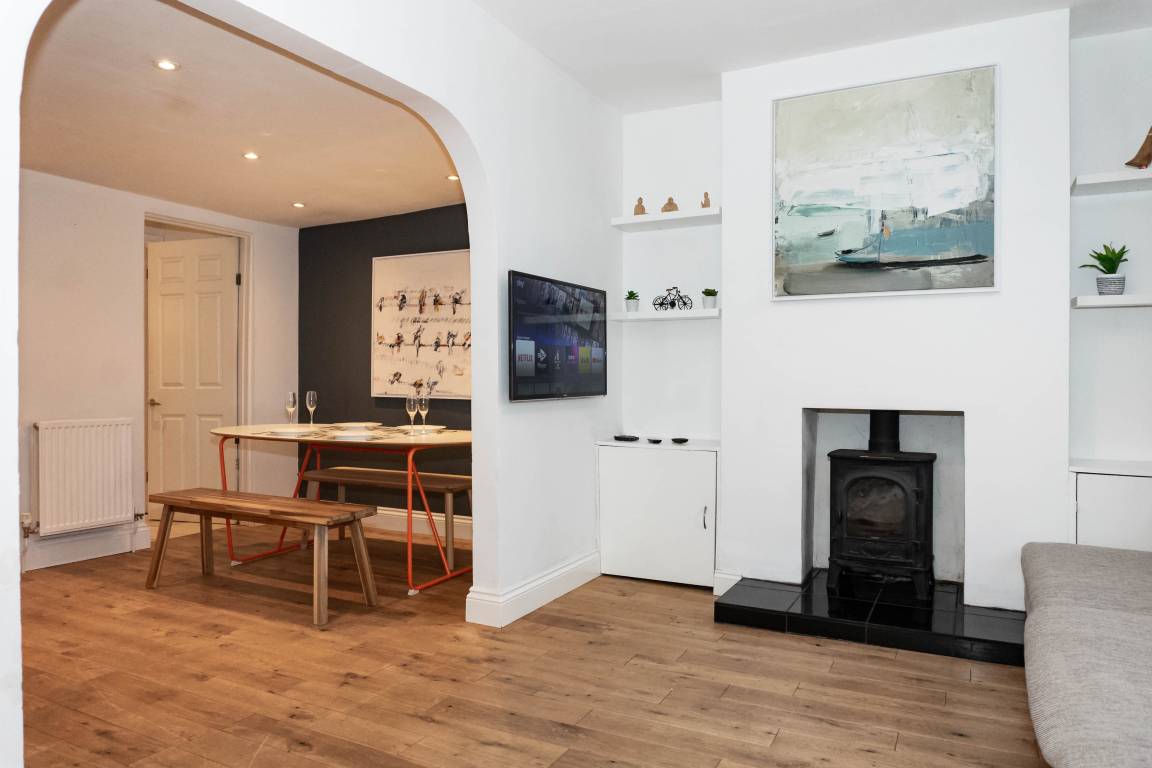 80 M² House ∙ 2 Bedrooms ∙ 6 Guests - Winchcombe