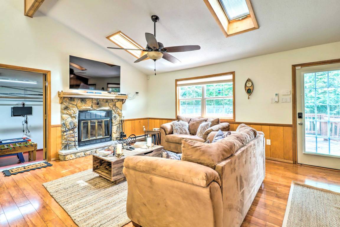98 M² Cottage ∙ 3 Bedrooms ∙ 8 Guests - Lake Harmony, PA