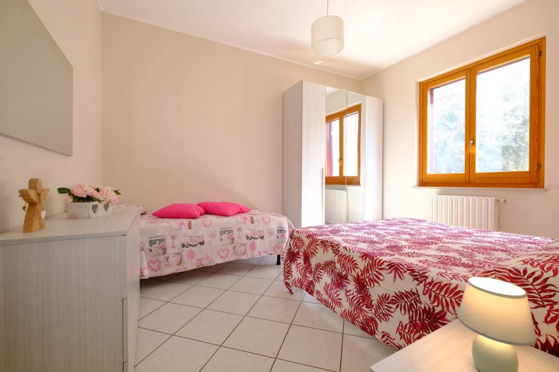 50 M² Apartamento ∙ 2 Habitaciones ∙ 4 Huéspedes - Pineto