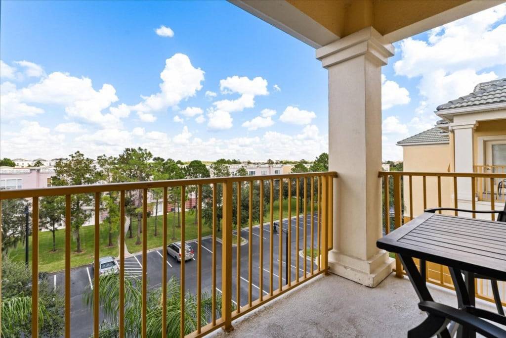 1412 M² Villa ∙ 3 Bedrooms ∙ 8 Guests - Orlando, FL