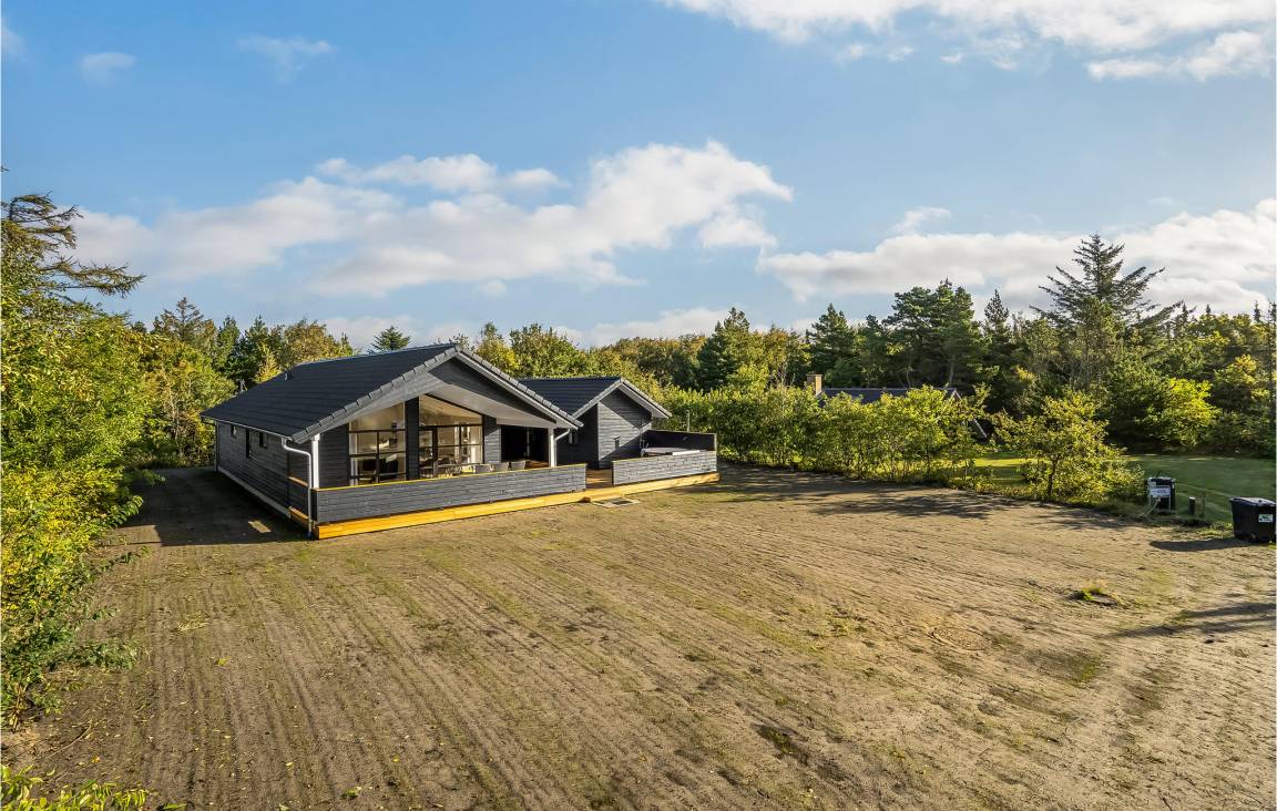 149 M² Ferienhaus ∙ 3 Schlafzimmer ∙ 8 Gäste - Thorsminde