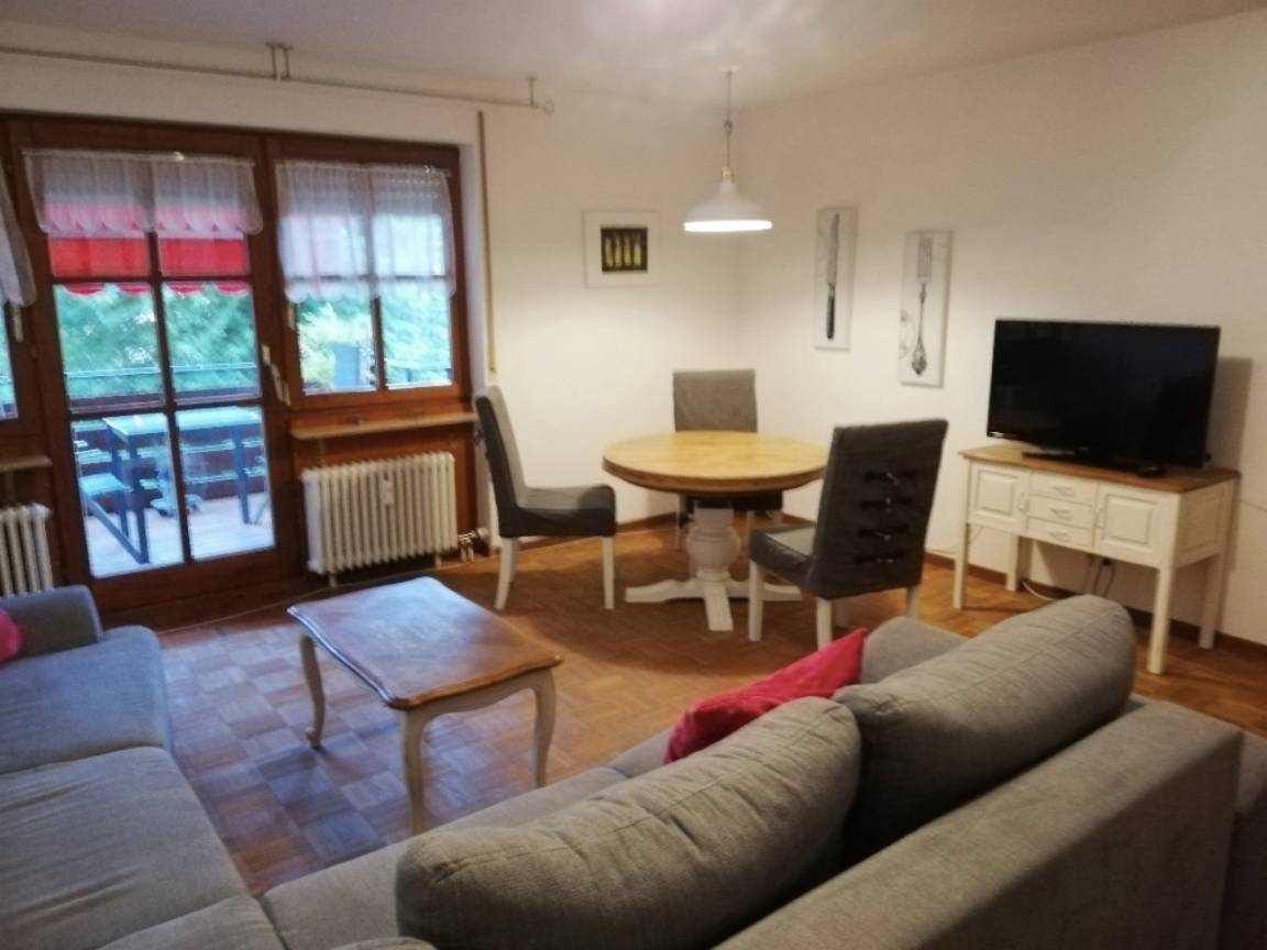 50 M² Ferienwohnung ∙ 1 Schlafzimmer ∙ 2 Gäste - Bad Krozingen