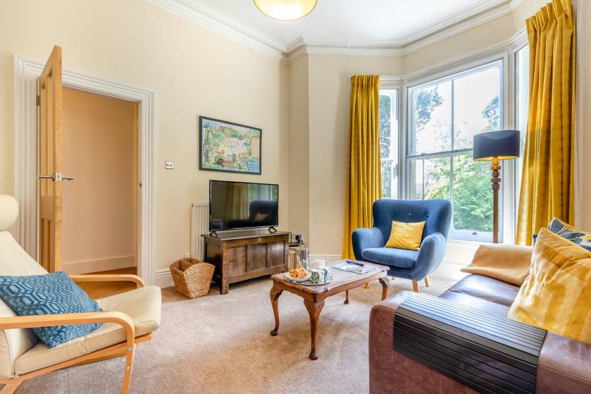 Apartment ∙ 2 Bedrooms ∙ 4 Guests - Buxton