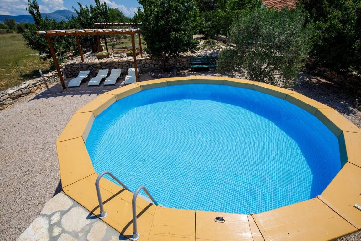 45 M² Casa ∙ 1 Habitación ∙ 4 Huéspedes - Knin