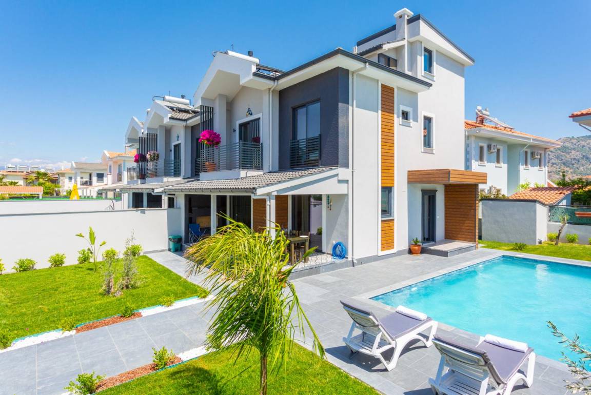 240 M² Villa ∙ 5 Bedrooms ∙ 10 Guests - Dalyan