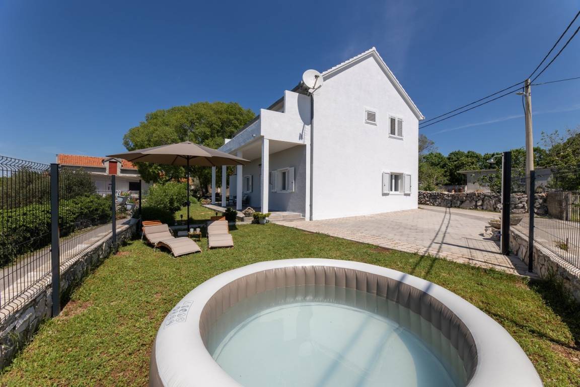 90 M² Maison De Vacances ∙ 2 Chambres ∙ 6 Personnes - Brela