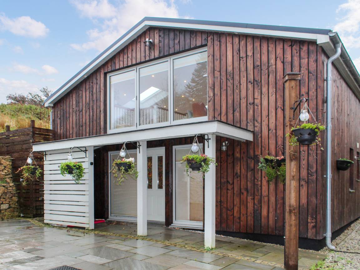 Cottage ∙ 4 Bedrooms ∙ 8 Guests - Redruth