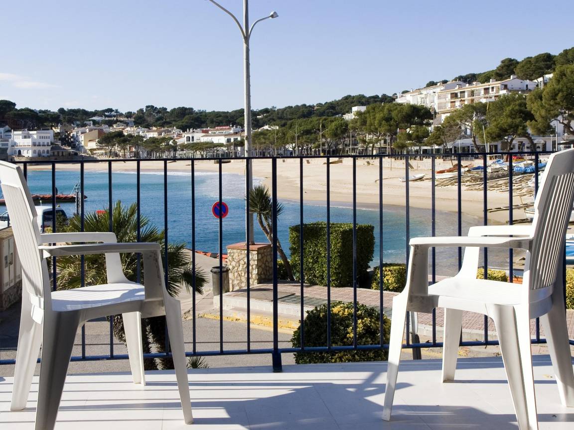 48 M² Apartment ∙ 2 Bedrooms ∙ 4 Guests - Llafranc