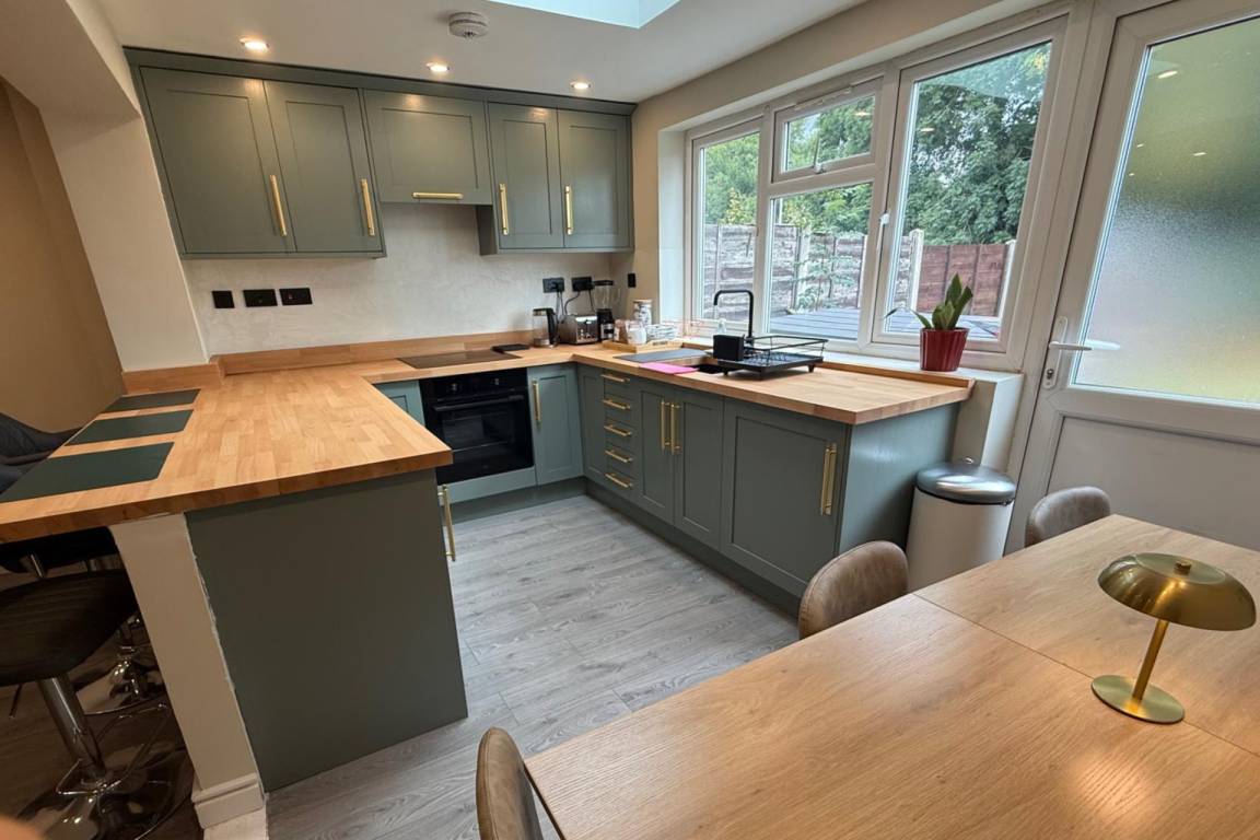 40 M² House ∙ 5 Bedrooms ∙ 7 Guests - Harpenden