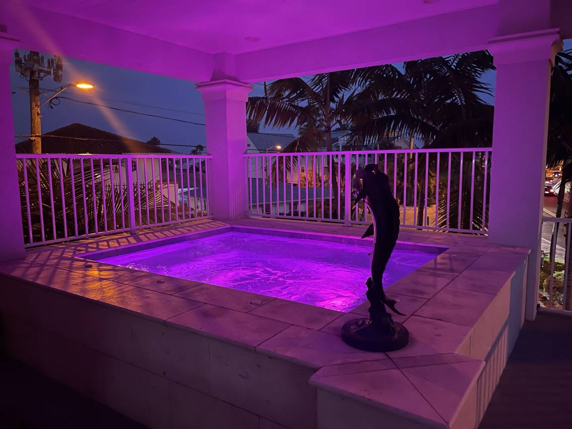279 M² House ∙ 4 Bedrooms ∙ 10 Guests - Treasure Island, FL