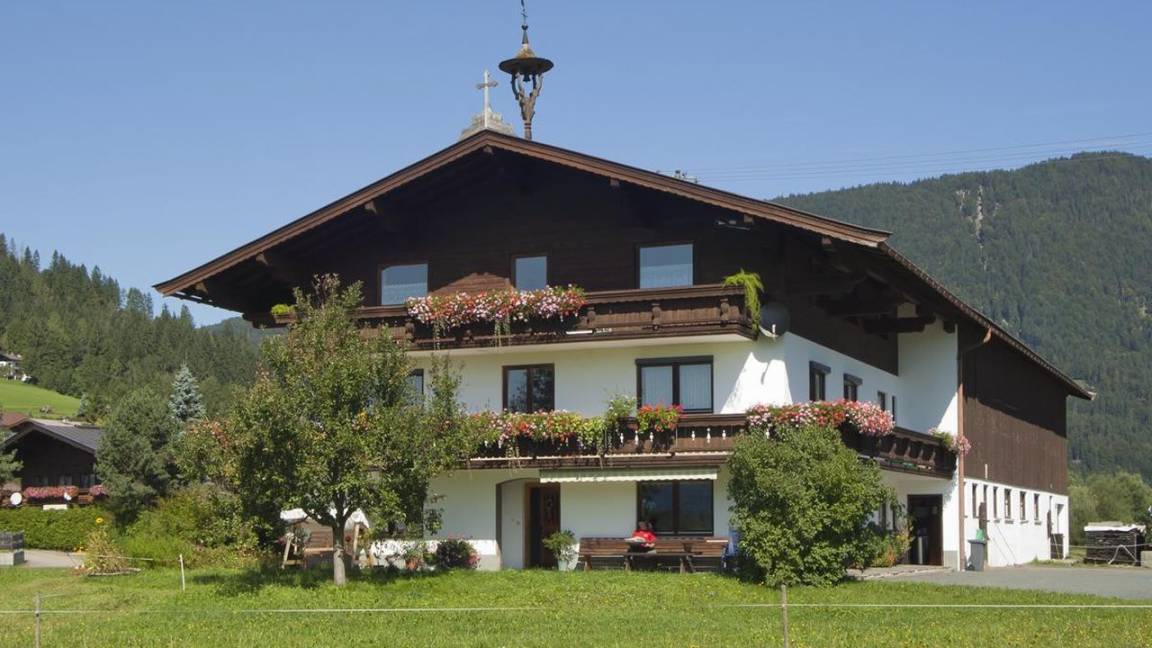 40 M² Ferienwohnung ∙ 1 Schlafzimmer ∙ 4 Gäste - Reit