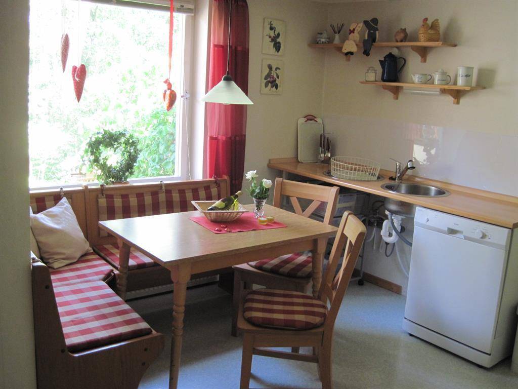 85 M² Ferienhaus ∙ 2 Schlafzimmer ∙ 4 Gäste - Seevetal