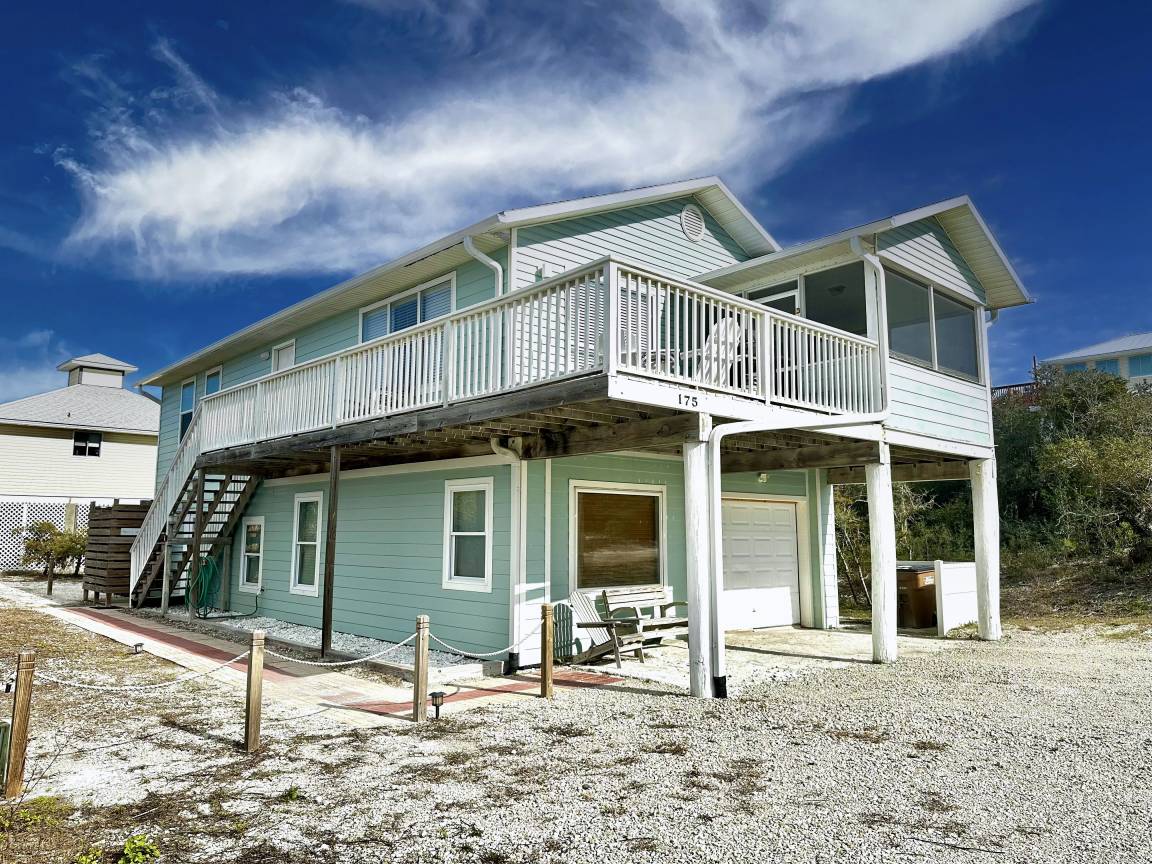170 M² House ∙ 2 Bedrooms ∙ 5 Guests - Cape San Blas, FL