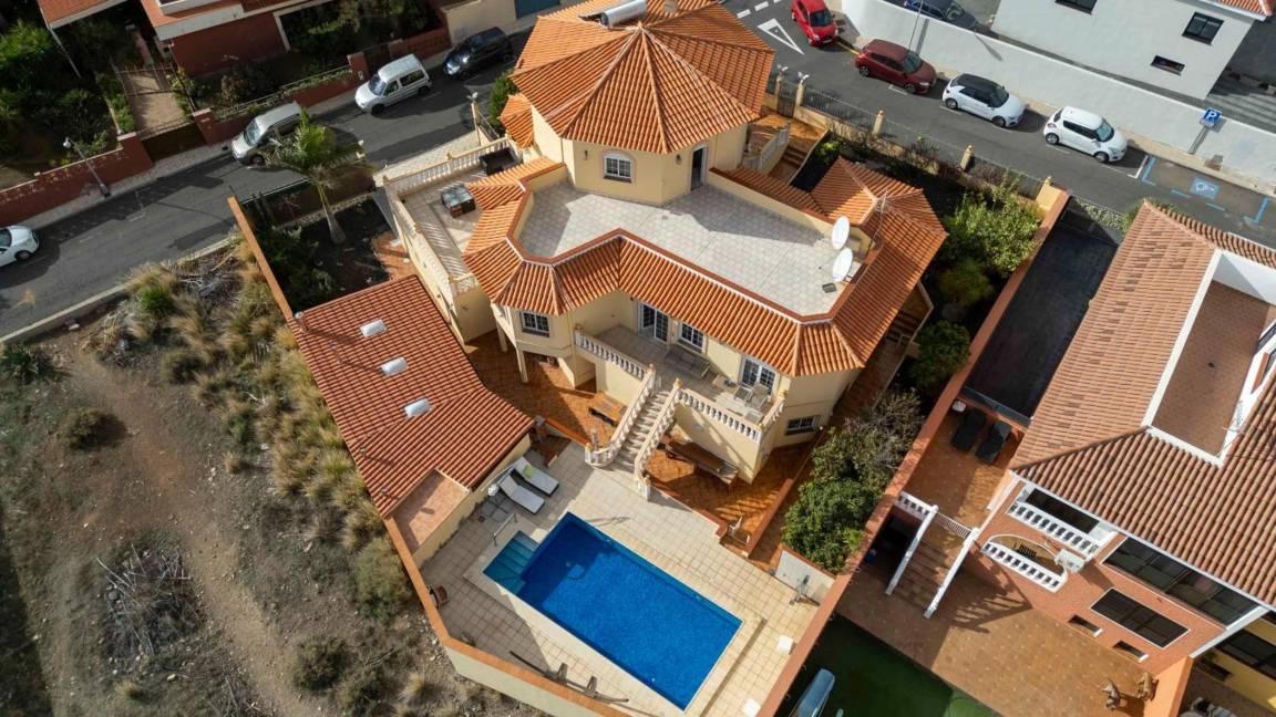 600 M² Villa ∙ 4 Chambres ∙ 8 Personnes - Candelaria