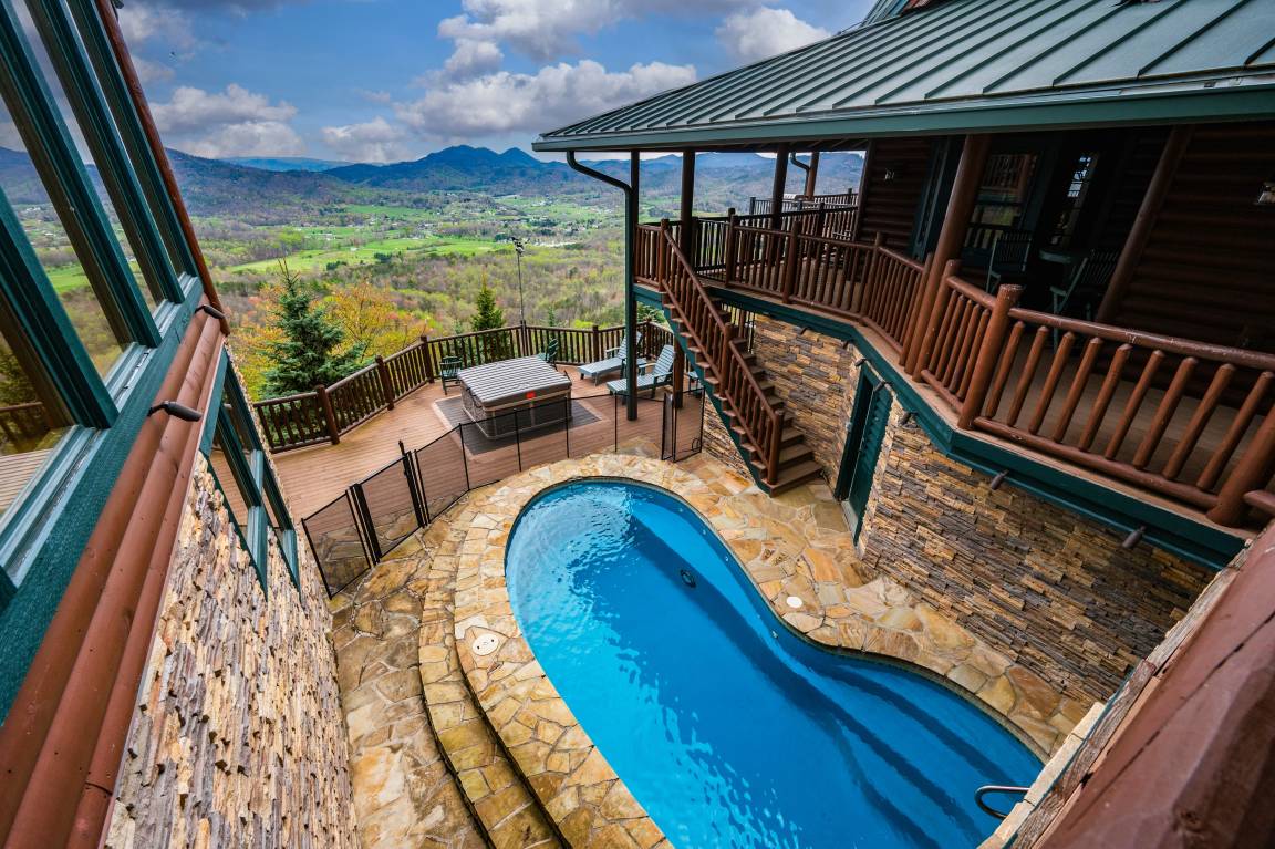 743 M² Cabin ∙ 7 Bedrooms ∙ 24 Guests - Townsend, TN
