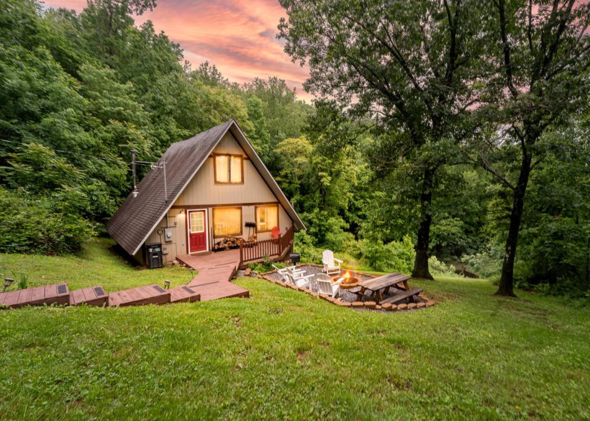 House ∙ 3 Bedrooms ∙ 6 Guests - Shenandoah, VA