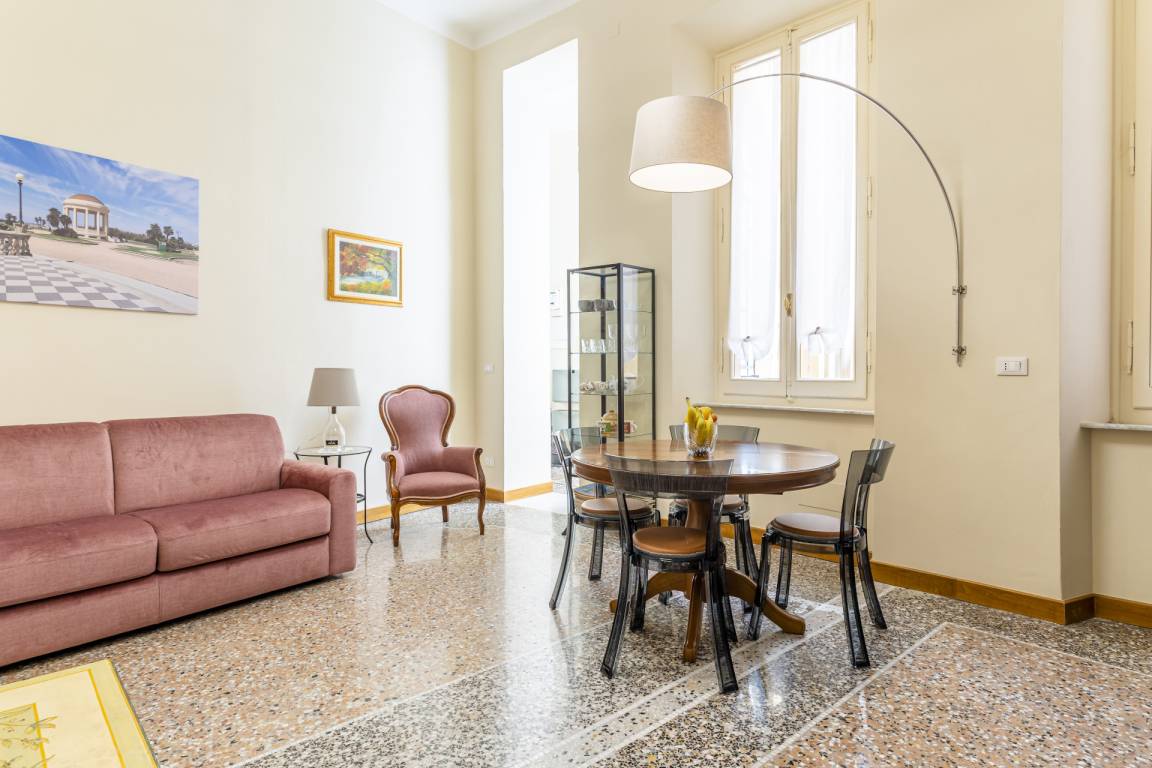 66 M² Apartment ∙ 1 Bedroom ∙ 4 Guests - Livorno