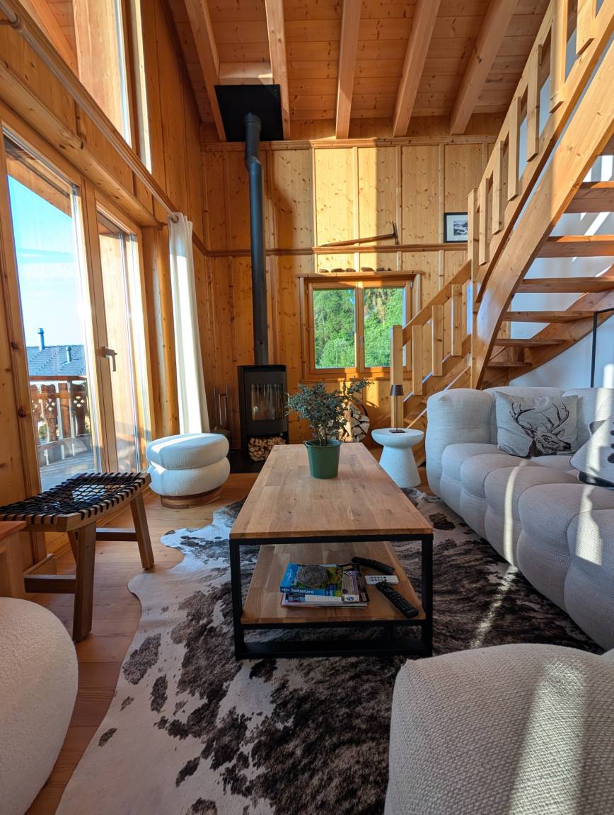 200 M² Chalet ∙ 4 Chambres ∙ 8 Personnes - Canton du Valais