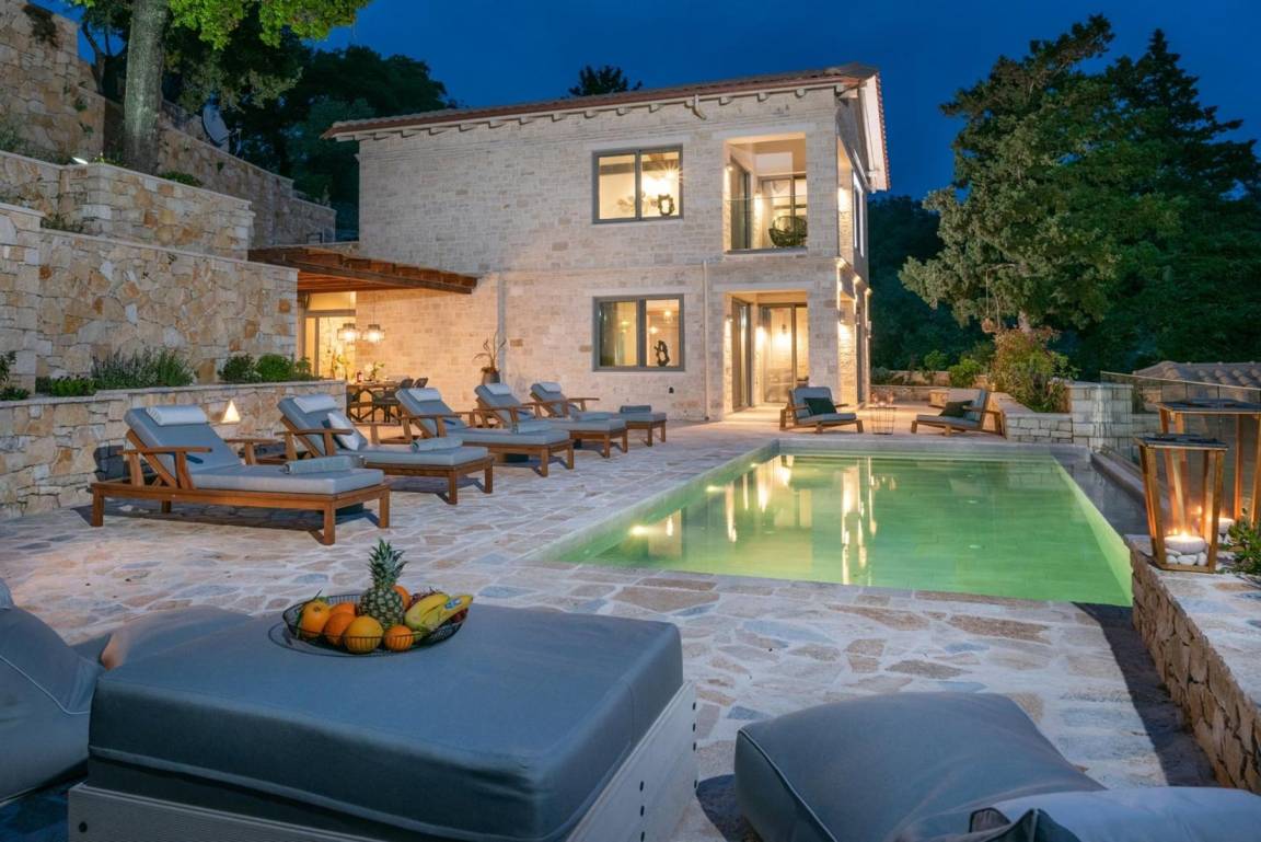 120 M² Apartment ∙ 3 Bedrooms ∙ 5 Guests - Paxi