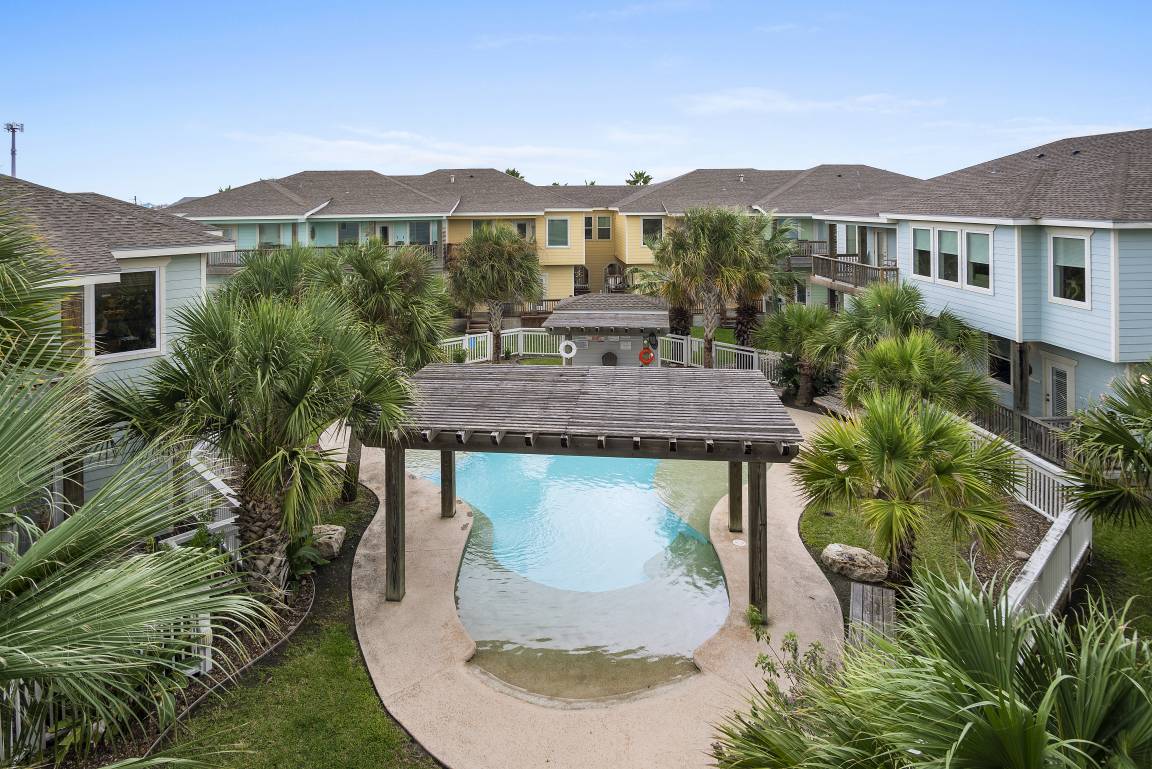 182 M² House ∙ 3 Bedrooms ∙ 9 Guests - Corpus Christi, TX