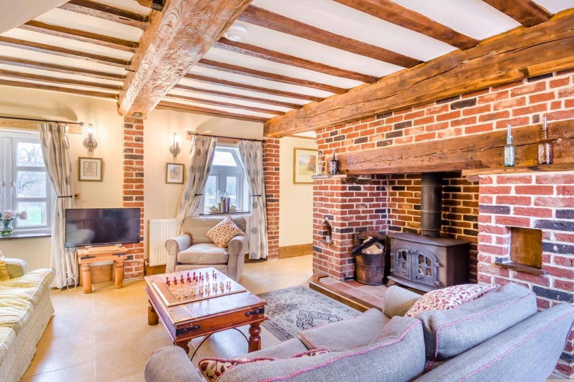 Cottage ∙ 3 Bedrooms ∙ 6 Guests - Dereham