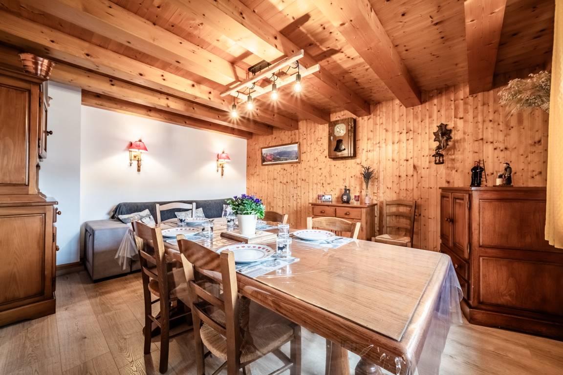 71 M² Casa Rural ∙ 2 Habitaciones ∙ 5 Huéspedes - Taninges