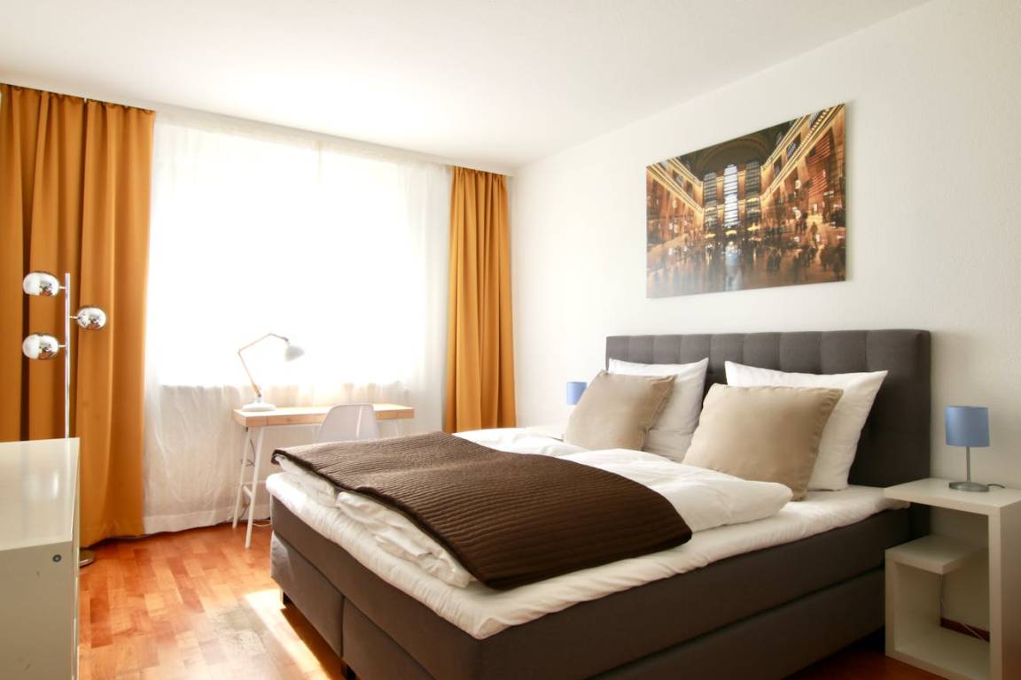 42 M² Ferienwohnung ∙ 2 Gäste - Wesseling