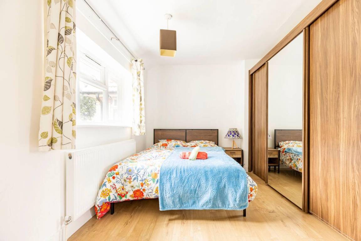 90 M² Maison De Vacances ∙ 3 Chambres ∙ 8 Personnes - Aéroport de Londres Heathrow (LHR)