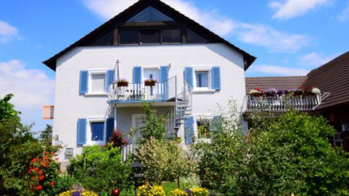 100 M² Appartement ∙ 3 Chambres ∙ 10 Personnes - Rhinau