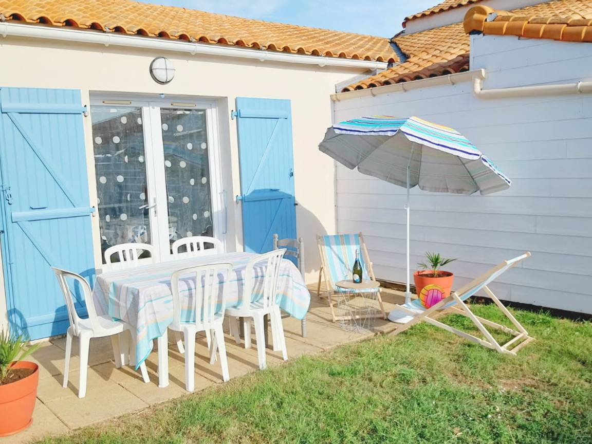 40 M² Ferienhaus ∙ 2 Schlafzimmer ∙ 4 Gäste - Angles
