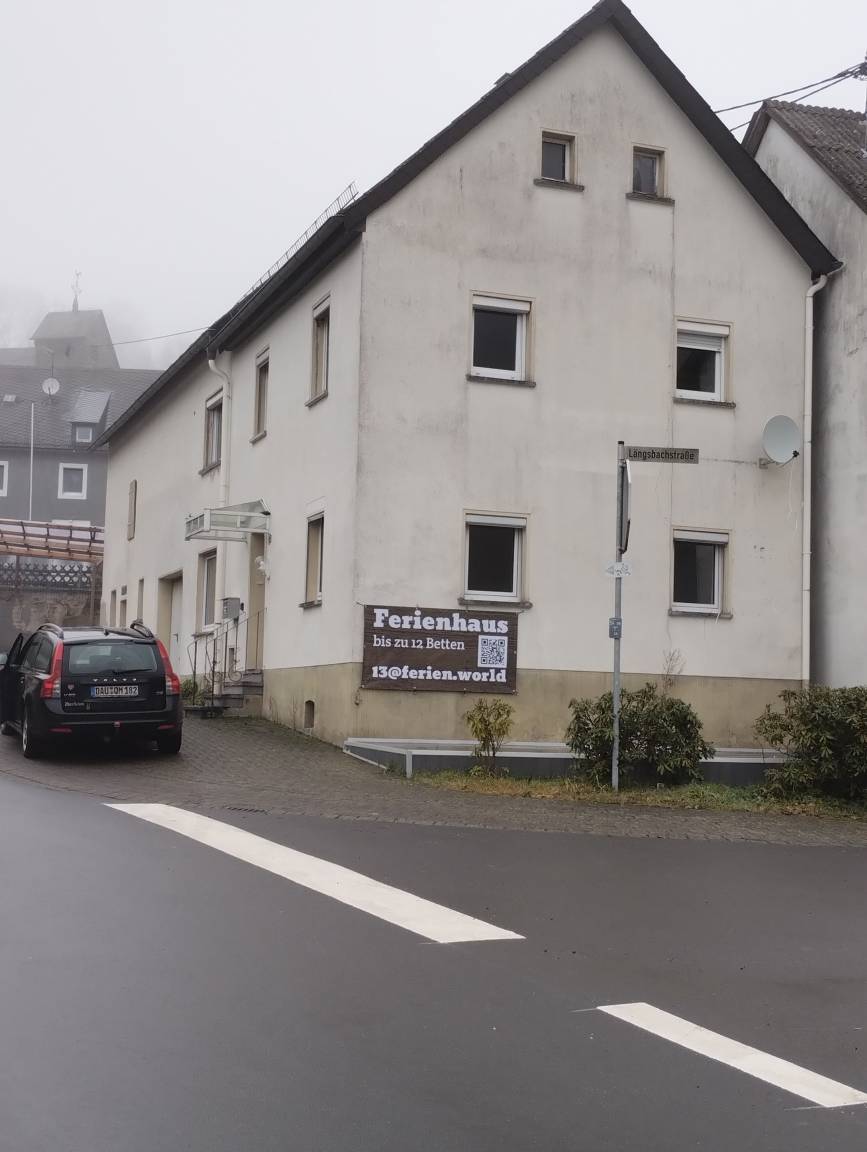 Ferienhaus ∙ 3 Schlafzimmer ∙ 16 Gäste - Daun