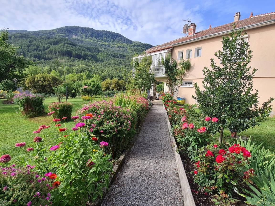 53 M² Gîte ∙ 2 Chambres ∙ 4 Personnes - Lus-la-Croix-Haute